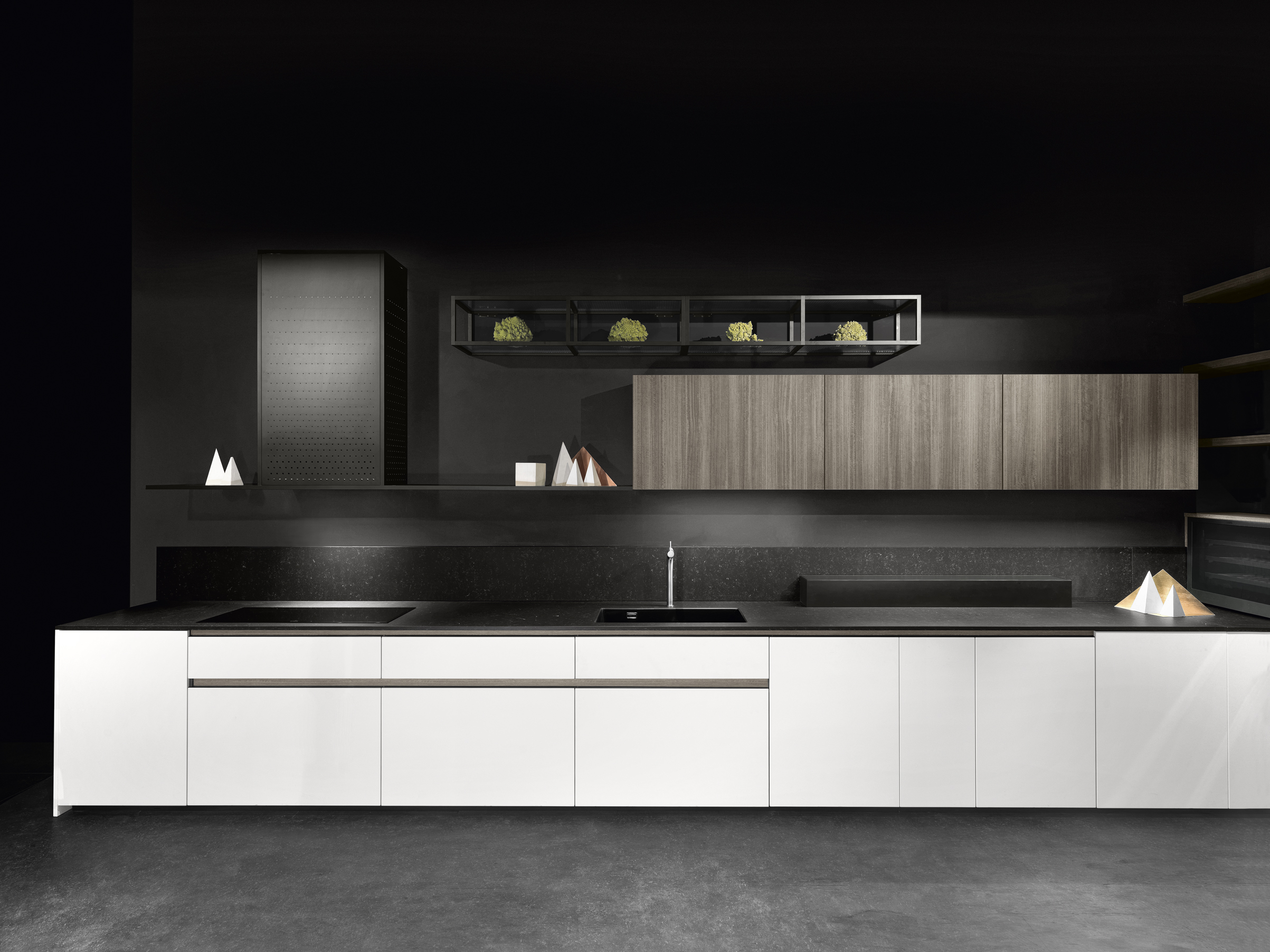 BLUNA — ITALKRAFT NYC Kitchens | Baths | Closets